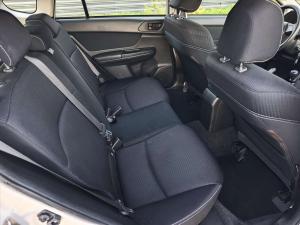 White Subaru XV 2014 in Vilnius, with an engine capacity of 2.00 L and mileage of 189 thousand km for 6850 €, photo 12 on AUTOMOTO.COM.LV