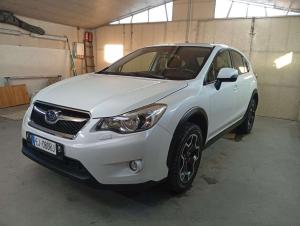 White Subaru XV 2015 in Siauliai, with an engine capacity of 2.00 L and mileage of 204 thousand km for 5750 €, photo  on AUTOMOTO.COM.LV