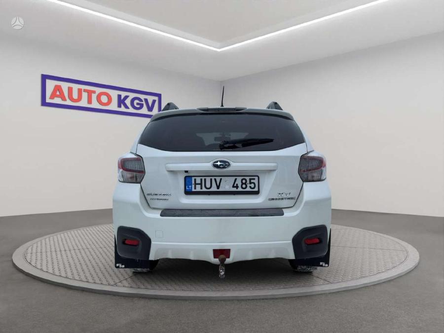 Balts Subaru XV 2015 Kauņa, ar dzinēja tilpumu 2.00 L un nobraukumu 151 tūkst. km par 8499 €, foto 4 vietnē AUTOMOTO.COM.LV
