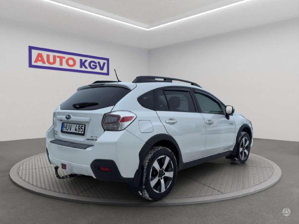 Balts Subaru XV 2015 Kauņa, ar dzinēja tilpumu 2.00 L un nobraukumu 151 tūkst. km par 8499 €, foto 5 vietnē AUTOMOTO.COM.LV