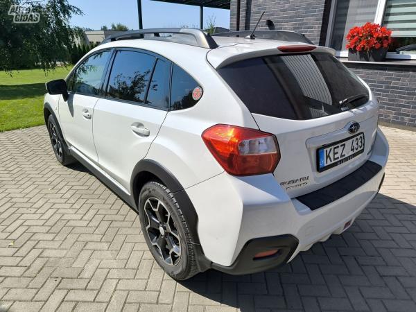 Balts Subaru XV 2015 Viļņa, ar dzinēja tilpumu 2.00 L un nobraukumu 97 tūkst. km par 11500 €, foto 9 vietnē AUTOMOTO.COM.LV