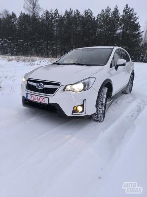 Balts Subaru XV 2016 Mažeikiai, ar dzinēja tilpumu 2.00 L un nobraukumu 219 tūkst. km par 7600 €, foto 2 vietnē AUTOMOTO.COM.LV