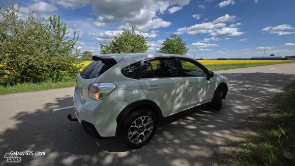 Balts Subaru XV 2016 Mažeikiai, ar dzinēja tilpumu 2.00 L un nobraukumu 220 tūkst. km par 7400 €, foto 4 vietnē AUTOMOTO.COM.LV