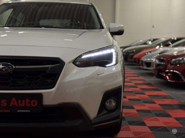 Balts Subaru XV 2018 Viļņa, ar dzinēja tilpumu 2.00 L un nobraukumu 240 tūkst. km par 13350 €, foto 7 vietnē AUTOMOTO.COM.LV