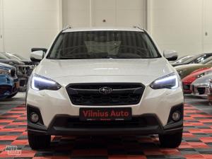 White Subaru XV 2018 in Vilnius, with an engine capacity of 2.00 L and mileage of 240 thousand km for 13350 €, photo 2 on AUTOMOTO.COM.LV