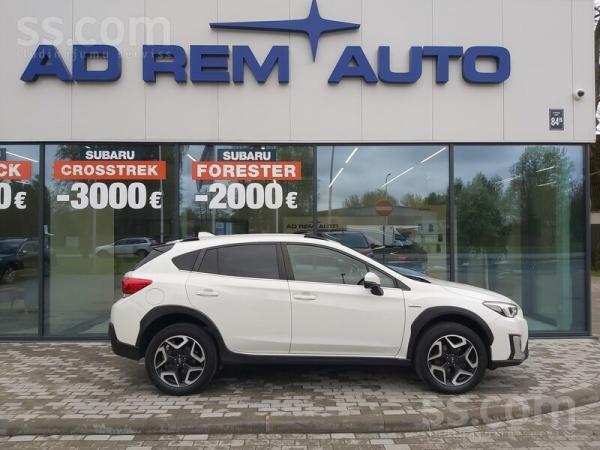 Balts Subaru XV 2021 Rīga, ar dzinēja tilpumu 2.00 L un nobraukumu 93 tūkst. km par 19700 €, foto 9 vietnē AUTOMOTO.COM.LV