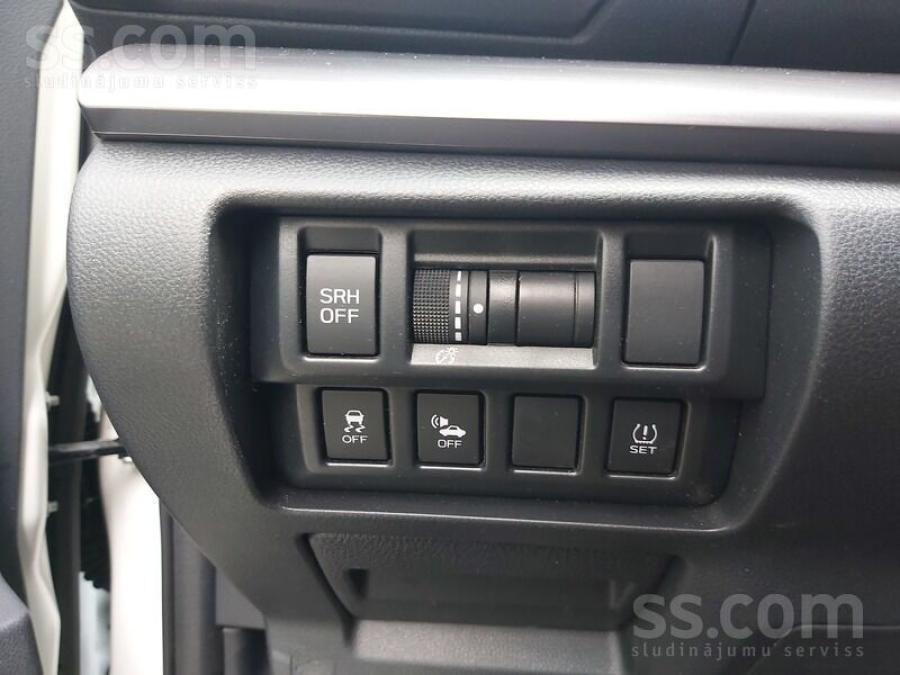 Balts Subaru XV 2021 Rīga, ar dzinēja tilpumu 2.00 L un nobraukumu 93 tūkst. km par 19700 €, foto 23 vietnē AUTOMOTO.COM.LV
