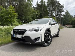 Balts Subaru XV 2021 Rīga, ar dzinēja tilpumu 2.00 L un nobraukumu 71 tūkst. km par 18900 €, foto  vietnē AUTOMOTO.COM.LV