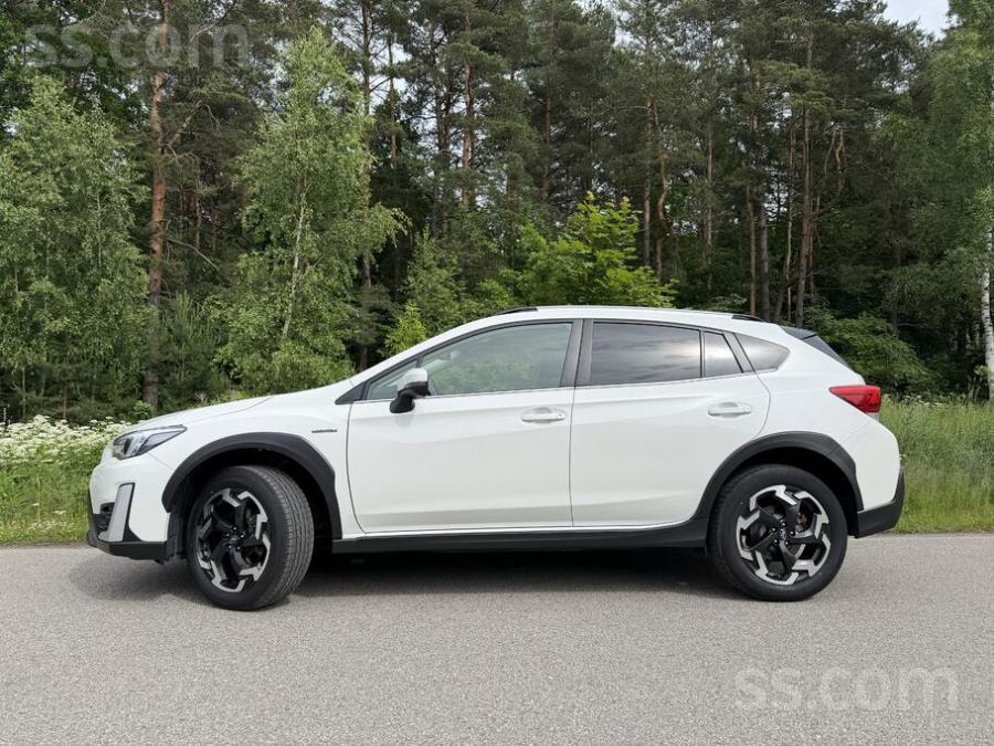 Balts Subaru XV 2021 Rīga, ar dzinēja tilpumu 2.00 L un nobraukumu 71 tūkst. km par 18900 €, foto 3 vietnē AUTOMOTO.COM.LV