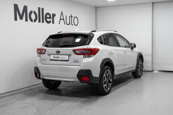 Balts Subaru XV 2021 Viļņa, ar dzinēja tilpumu 2.00 L un nobraukumu 69 tūkst. km par 19200 €, foto 6 vietnē AUTOMOTO.COM.LV