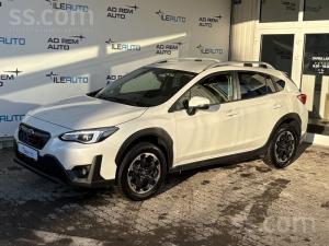 White Subaru XV 2023 in Riga, with an engine capacity of 1.60 L and mileage of 70 thousand km for 22900 €, photo 3 on AUTOMOTO.COM.LV