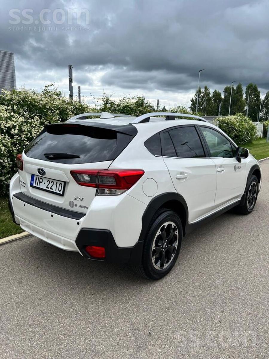 White Subaru XV 2023 in Riga, with an engine capacity of 1.60 L and mileage of 56 thousand km for 21000 €, photo 3 on AUTOMOTO.COM.LV