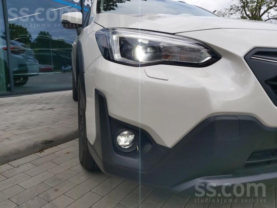 Белый Субару ХВ 2023 в Рига, объемом двигателя 1.60 л и пробегом 73 тыс. км за 23300 €, фото 3 на AUTOMOTO.COM.LV