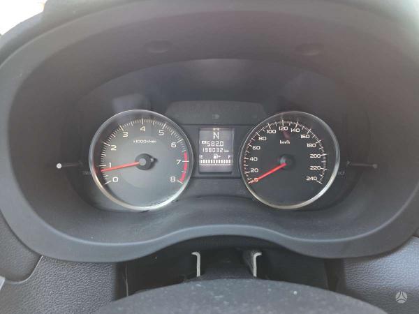 White Subaru XV 2013 in Vilnius, with an engine capacity of 2.00 L and mileage of 198 thousand km for 8299 €, photo 11 on AUTOMOTO.COM.LV