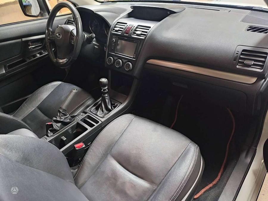 Balts Subaru XV 2013 Šauļi, ar dzinēja tilpumu 2.00 L un nobraukumu 220 tūkst. km par 6500 €, foto 1 vietnē AUTOMOTO.COM.LV