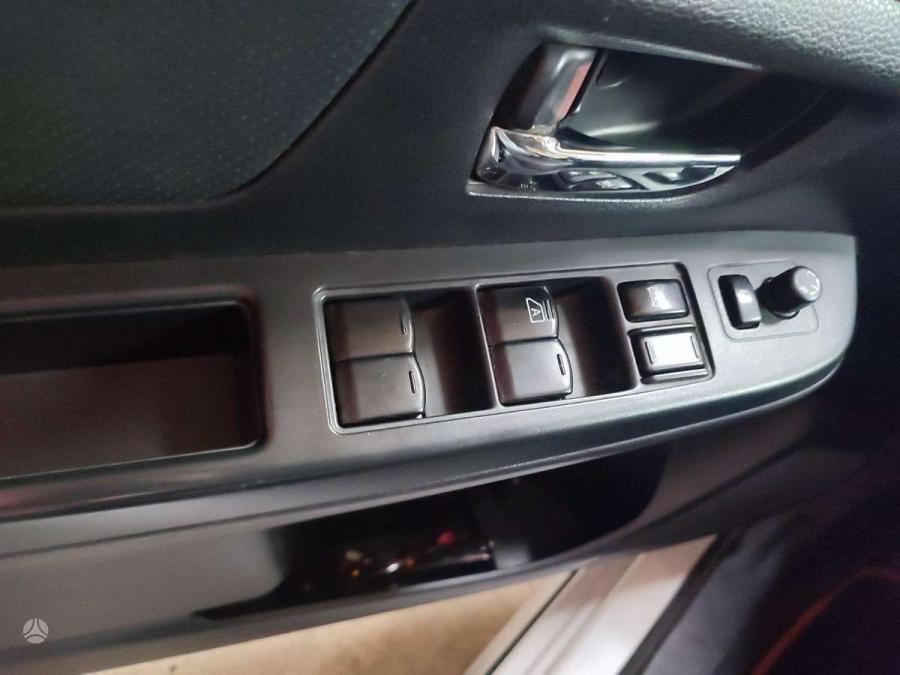 Balts Subaru XV 2013 Šauļi, ar dzinēja tilpumu 2.00 L un nobraukumu 220 tūkst. km par 6500 €, foto 4 vietnē AUTOMOTO.COM.LV