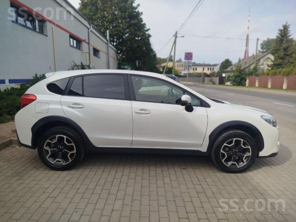 Balts Subaru XV 2014 Rīga, ar dzinēja tilpumu 2.00 L un nobraukumu 190 tūkst. km par 5500 €, foto 3 vietnē AUTOMOTO.COM.LV
