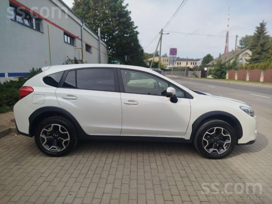 Balts Subaru XV 2014 Rīga, ar dzinēja tilpumu 2.00 L un nobraukumu 190 tūkst. km par 5500 €, foto 3 vietnē AUTOMOTO.COM.LV
