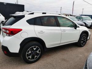 White Subaru XV 2019 in Panevezys, with an engine capacity of 1.60 L and mileage of 188 thousand km for 11800 €, photo 4 on AUTOMOTO.COM.LV