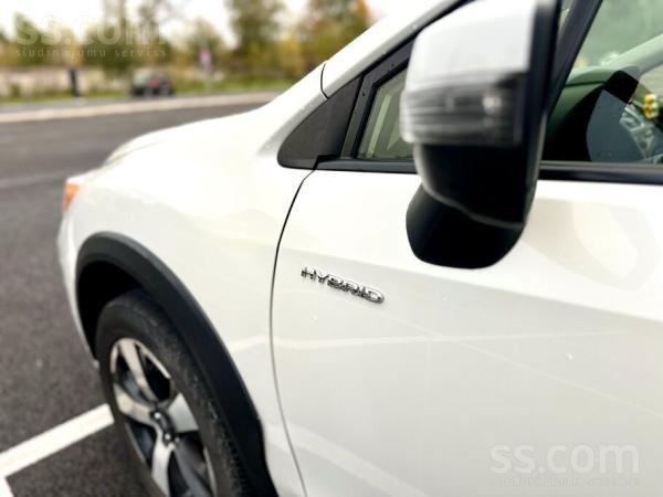 Белый Субару ХВ 2016 в Елгава, объемом двигателя 2.00 л и пробегом 136 тыс. км за 9800 €, фото 7 на AUTOMOTO.COM.LV