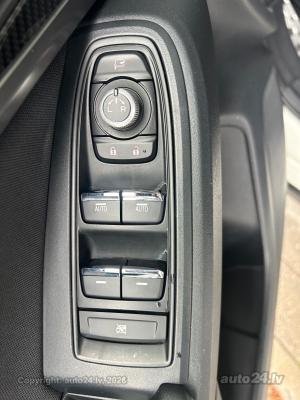 White Subaru XV 2018 in Tallinn, with an engine capacity of 1.60 L and mileage of 94 thousand km for 16900 €, photo 15 on AUTOMOTO.COM.LV