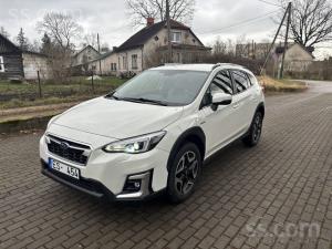 White Subaru XV 2021 in Ogre, with an engine capacity of 2.00 L and mileage of 67 thousand km for 19400 €, photo  on AUTOMOTO.COM.LV