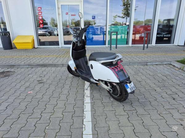 Super SOCO CUx 2023 in Vilnius on AUTOMOTO.COM.LV Super SOCO CUx 2023 in Vilnius, with an engine capacity of 0.00 L and mileage of 1 thousand km for 990 €, photo 5 on AUTOMOTO.COM.LV