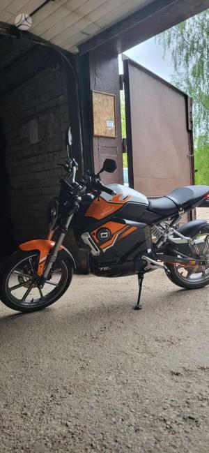 Orange Super SOCO TS 2023 in Vilnius, with an engine capacity of 0.00 L and mileage of 1 thousand km for 1320 €, photo 4 on AUTOMOTO.COM.LV