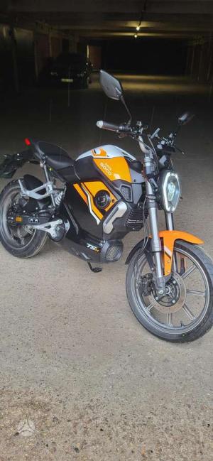 Orange Super SOCO TS 2023 in Vilnius, with an engine capacity of 0.00 L and mileage of 1 thousand km for 1320 €, photo 5 on AUTOMOTO.COM.LV