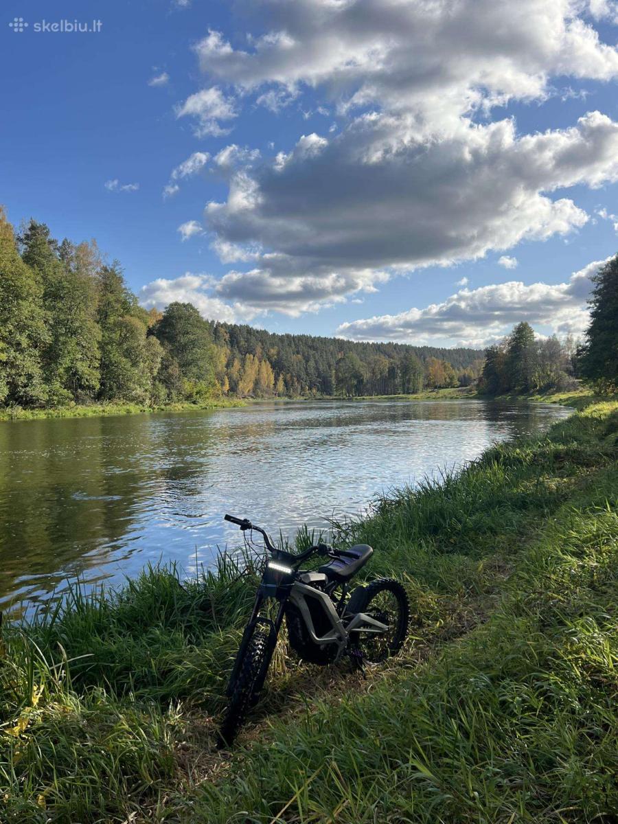 Melns Sur-Ron Light bee X 2021 Viļņa, ar dzinēja tilpumu 0.00 L un nobraukumu 5 tūkst. km par 2200 €, foto 6 vietnē AUTOMOTO.COM.LV