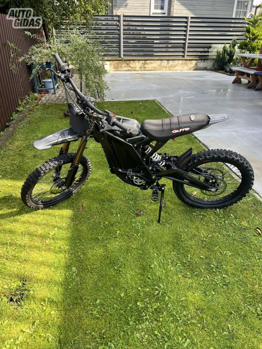 Melns Sur-Ron Light bee X 2025 Viļņa, ar dzinēja tilpumu 0.00 L un nobraukumu 4 tūkst. km par 3190 €, foto 3 vietnē AUTOMOTO.COM.LV