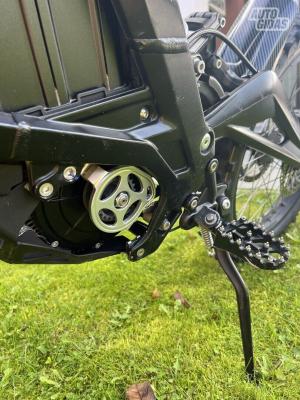Melns Sur-Ron Light bee X 2025 Viļņa, ar dzinēja tilpumu 0.00 L un nobraukumu 4 tūkst. km par 3190 €, foto 5 vietnē AUTOMOTO.COM.LV