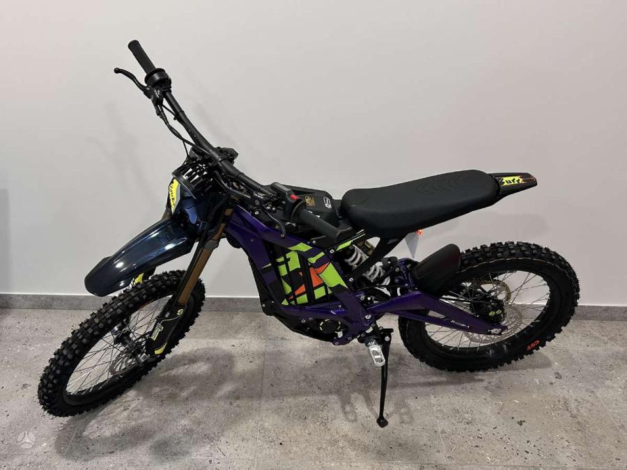 Violets Sur-Ron Light bee X 2025 Viļņa, ar dzinēja tilpumu 0.00 L un nobraukumu 3 tūkst. km par 3800 €, foto 2 vietnē AUTOMOTO.COM.LV