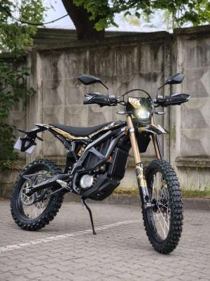 Melns Sur-Ron Ultra bee 2025 Rīga, ar dzinēja tilpumu 0.00 L un nobraukumu 0 tūkst. km par 7299 €, foto 4 vietnē AUTOMOTO.COM.LV