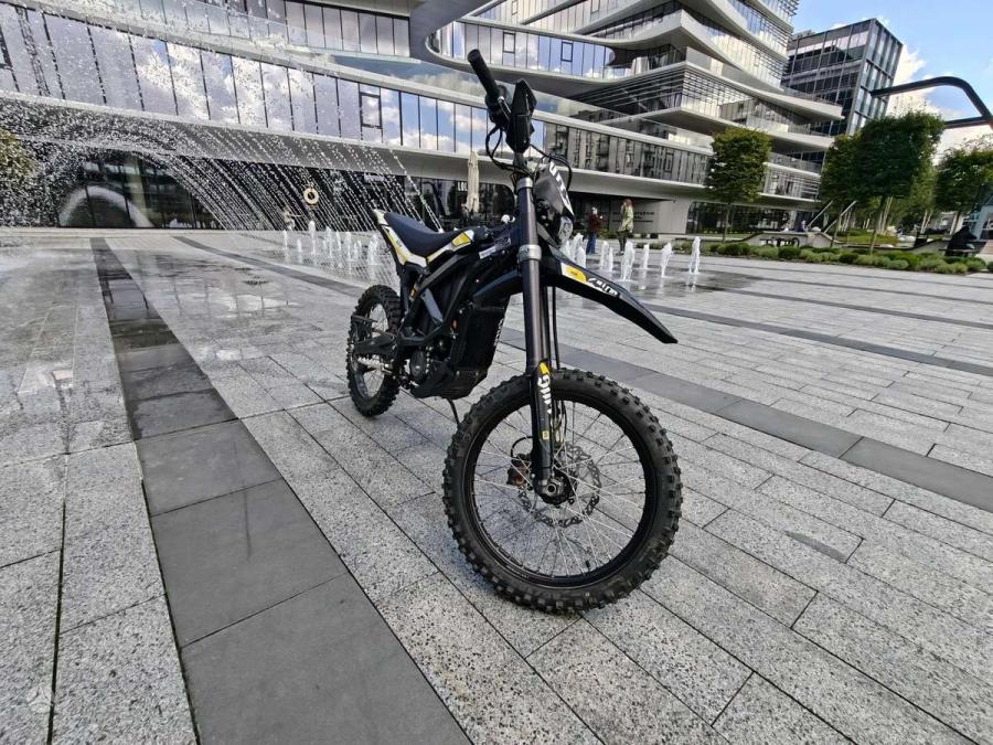 Sur-Ron Ultra bee 2024 in Vilnius, with an engine capacity of 0.00 L and mileage of 0 thousand km for 4900 €, photo 5 on AUTOMOTO.COM.LV