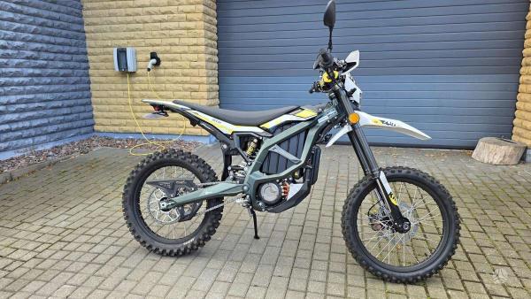 Dzeltens Sur-Ron Ultra bee 2024 Viļņa, ar dzinēja tilpumu 0.00 L un nobraukumu 0 tūkst. km par 5100 €, foto 1 vietnē AUTOMOTO.COM.LV