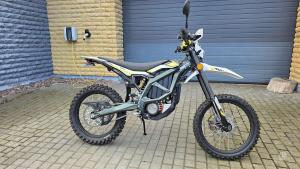 Dzeltens Sur-Ron Ultra bee 2024 Viļņa, ar dzinēja tilpumu 0.00 L un nobraukumu 0 tūkst. km par 5100 €, foto 1 vietnē AUTOMOTO.COM.LV