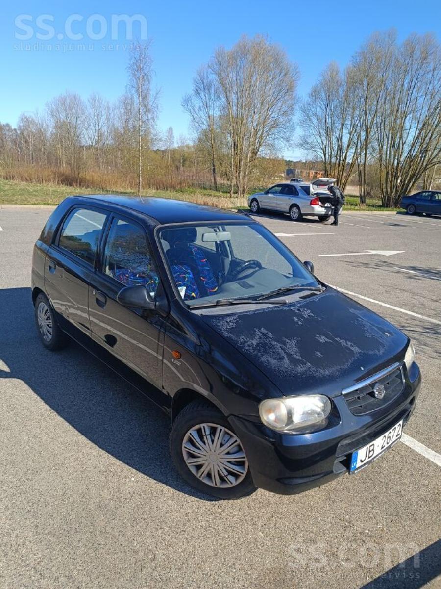 Melns Suzuki Alto 2005 Rīga, ar dzinēja tilpumu 1.10 L un nobraukumu 178 tūkst. km par 975 €, foto 1 vietnē AUTOMOTO.COM.LV