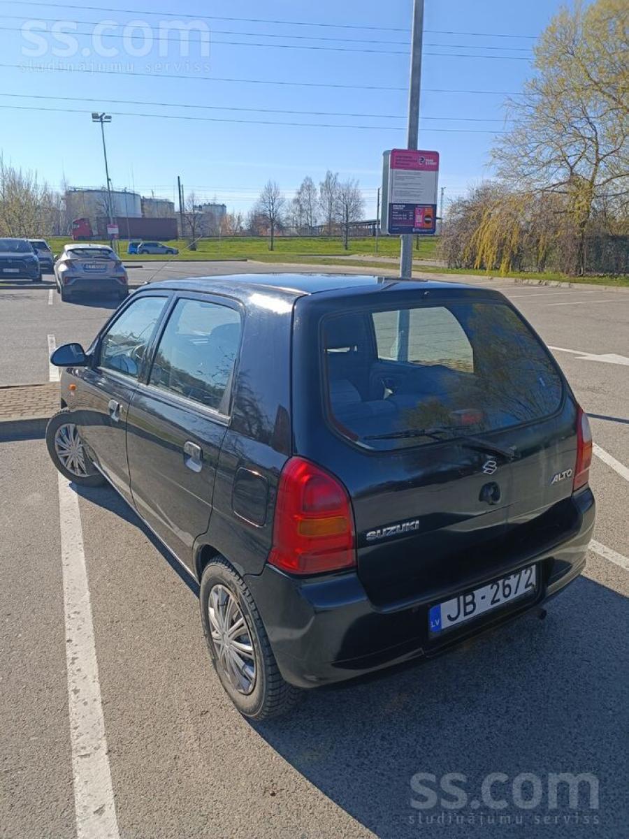 Melns Suzuki Alto 2005 Rīga, ar dzinēja tilpumu 1.10 L un nobraukumu 178 tūkst. km par 975 €, foto 3 vietnē AUTOMOTO.COM.LV