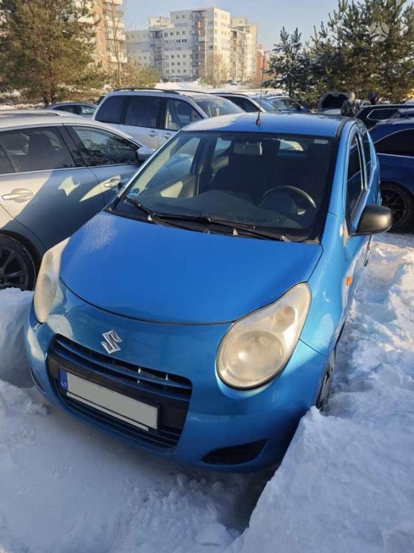 Zils Suzuki Alto 2010 Viļņa, ar dzinēja tilpumu 1.00 L un nobraukumu 170 tūkst. km par 1750 €, foto 2 vietnē AUTOMOTO.COM.LV