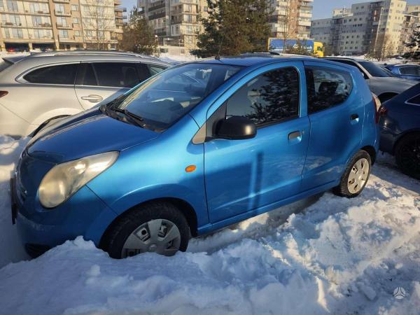 Zils Suzuki Alto 2010 Viļņa, ar dzinēja tilpumu 1.00 L un nobraukumu 170 tūkst. km par 1750 €, foto 5 vietnē AUTOMOTO.COM.LV