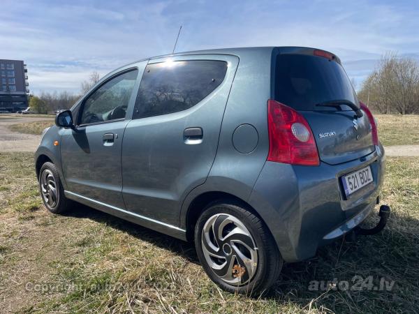 Pelēks Suzuki Alto 2011 Tallina, ar dzinēja tilpumu 1.00 L un nobraukumu 65 tūkst. km par 3490 €, foto 5 vietnē AUTOMOTO.COM.LV