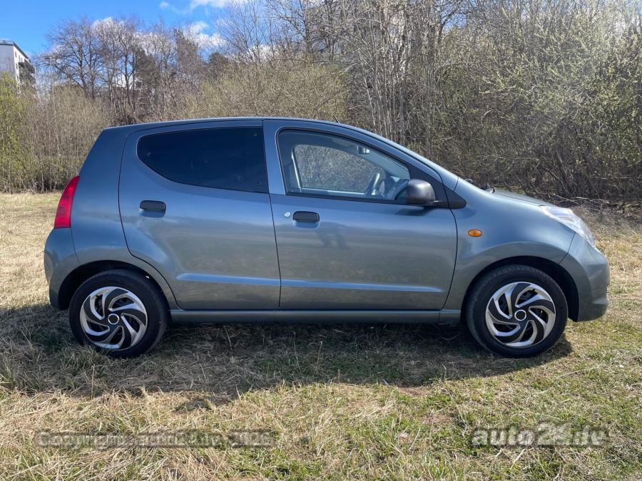 Grey Suzuki Alto 2011 in Tallinn, with an engine capacity of 1.00 L and mileage of 65 thousand km for 3490 €, photo 6 on AUTOMOTO.COM.LV