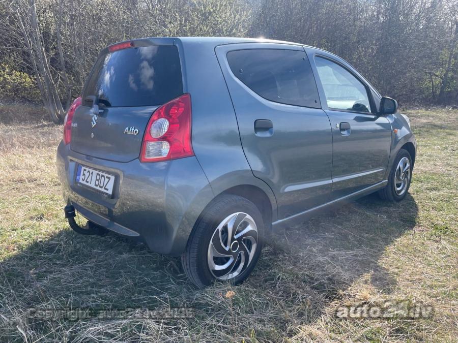 Grey Suzuki Alto 2011 in Tallinn, with an engine capacity of 1.00 L and mileage of 65 thousand km for 3490 €, photo 7 on AUTOMOTO.COM.LV