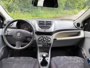 Pelēks Suzuki Alto 2011 Tallina, ar dzinēja tilpumu 1.00 L un nobraukumu 65 tūkst. km par 3490 €, foto 9 vietnē AUTOMOTO.COM.LV