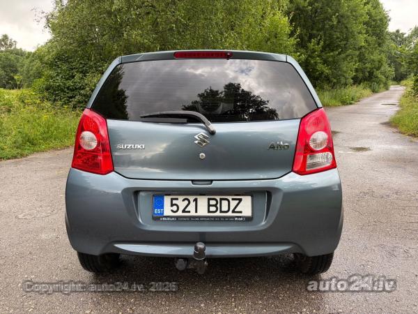 Pelēks Suzuki Alto 2011 Tallina, ar dzinēja tilpumu 1.00 L un nobraukumu 65 tūkst. km par 3490 €, foto 5 vietnē AUTOMOTO.COM.LV