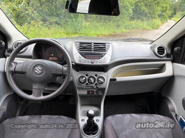 Pelēks Suzuki Alto 2011 Tallina, ar dzinēja tilpumu 1.00 L un nobraukumu 65 tūkst. km par 3490 €, foto 8 vietnē AUTOMOTO.COM.LV