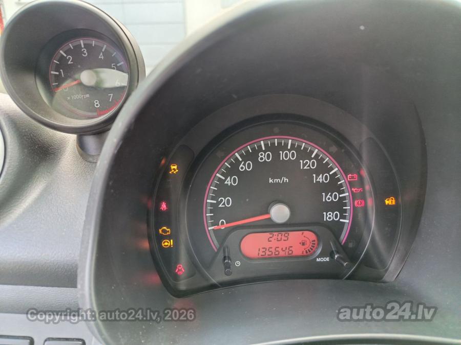 Grey Suzuki Alto 2014 in Riga, with an engine capacity of 1.00 L and mileage of 136 thousand km for 2900 €, photo 8 on AUTOMOTO.COM.LV