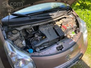 Suzuki Alto 2009 Krāslava, ar dzinēja tilpumu 1.00 L un nobraukumu 207 tūkst. km par 2500 €, foto 7 vietnē AUTOMOTO.COM.LV