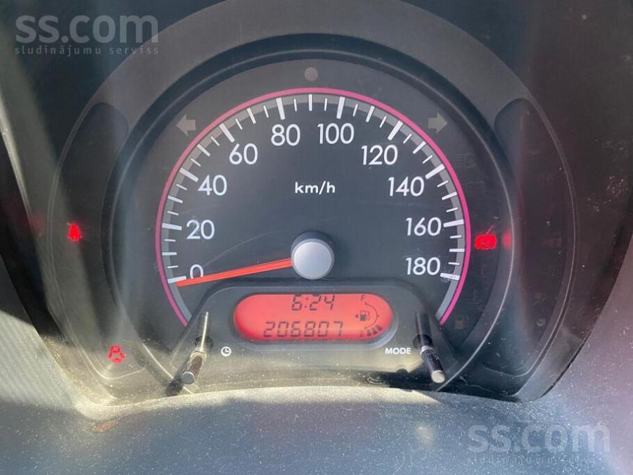 Suzuki Alto 2009 Krāslava, ar dzinēja tilpumu 1.00 L un nobraukumu 207 tūkst. km par 2500 €, foto 13 vietnē AUTOMOTO.COM.LV